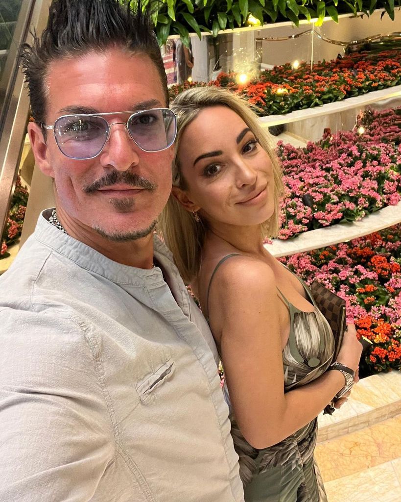 Chris Neuer's Instagram, Twitter & Facebook on IDCrawl