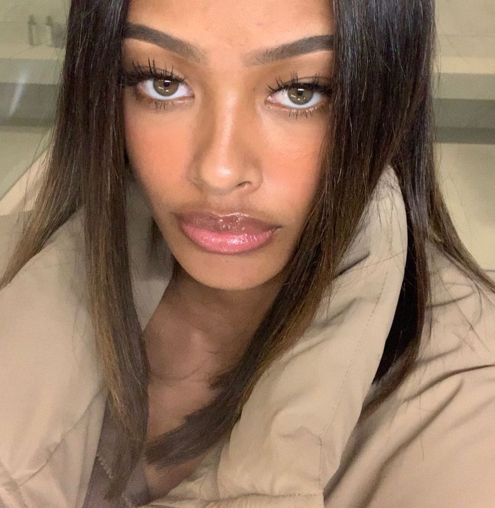 Während Kanye um Kim kämpft: Model Vinetria lebt bei ihm! - WeltweiteSTARS