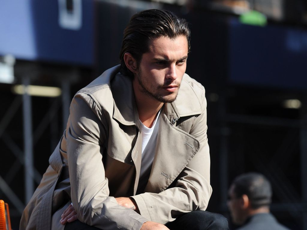 Mit 28 Jahren: Model & Profi-Skateboarder stirbt an Leukämie ...