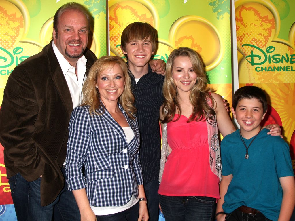 Kleine Sensation: Erstes lesbisches Disney-Paar | Promiflash.de