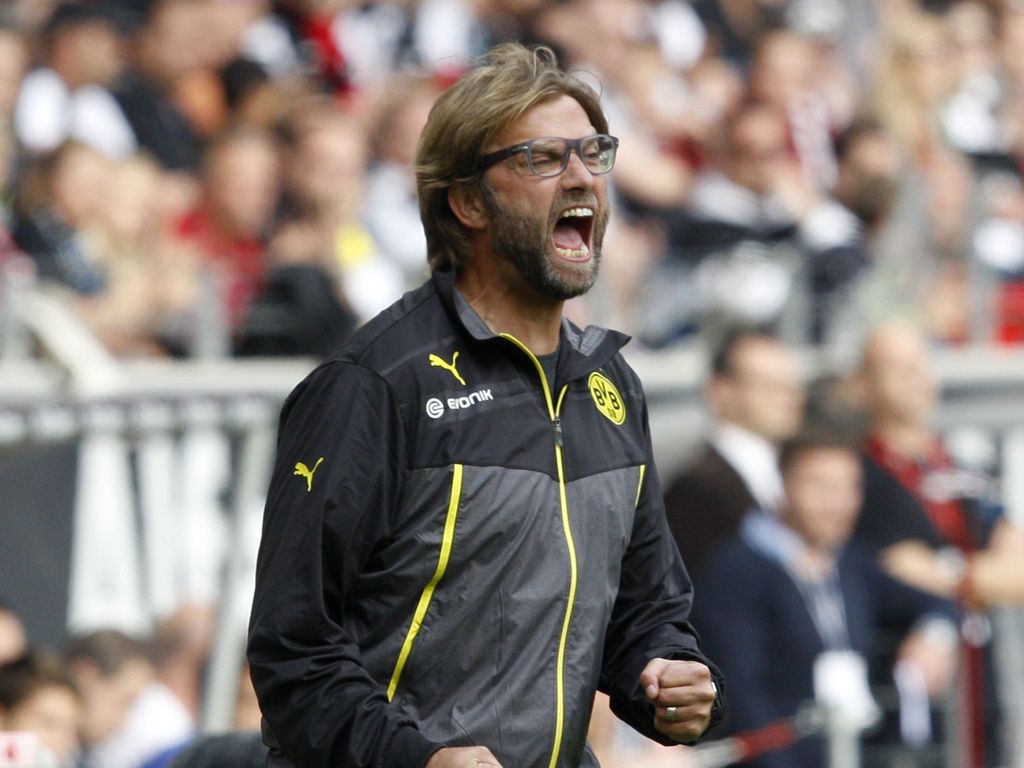 Wutausbruch: 10.000 Euro-Strafe für Jürgen Klopp | Promiflash.de Wutausbruch: 10.000 Euro-Strafe für Jürgen Klopp | Promiflash.de