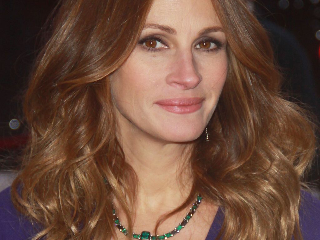 Auch das noch: Julia Roberts' Mutter hat Krebs! | Promiflash.de