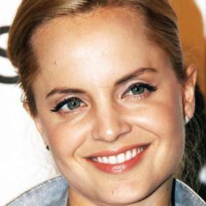 Mena Suvari | Promiflash.de