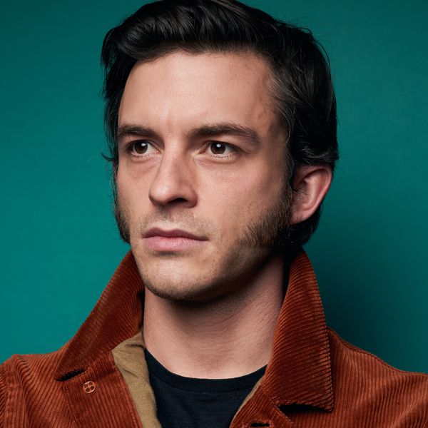 Jonathan Bailey | Promiflash