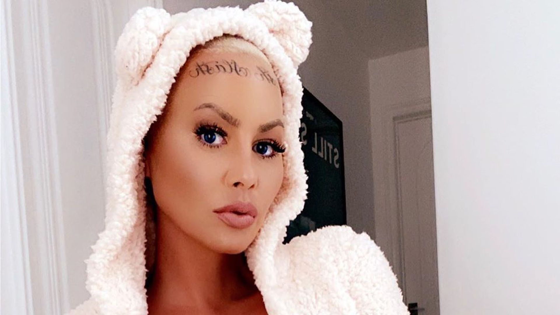 Rose Kinder's Instagram, Twitter & Facebook on IDCrawl