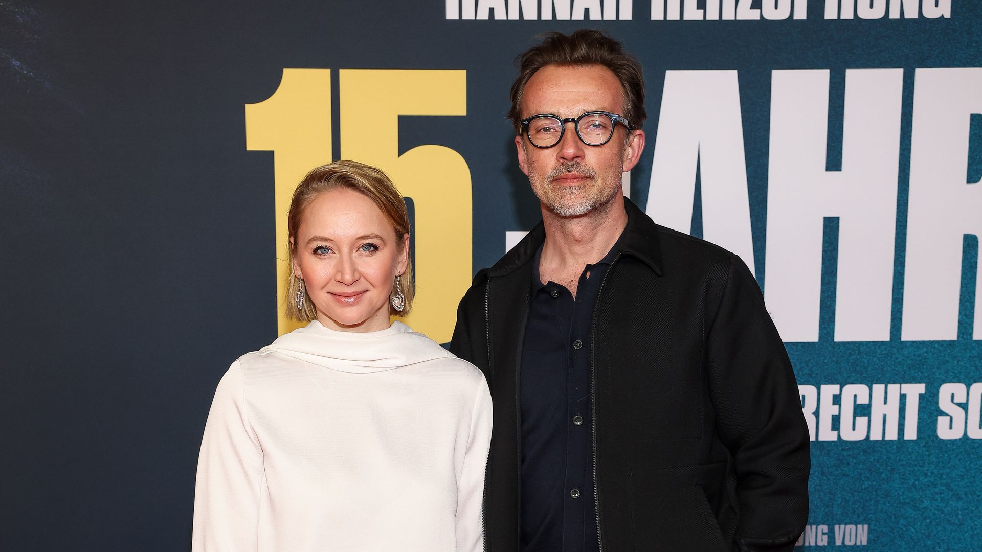 Premiere: Anna Maria Mühe mit Partner Lucas vor der Kamera