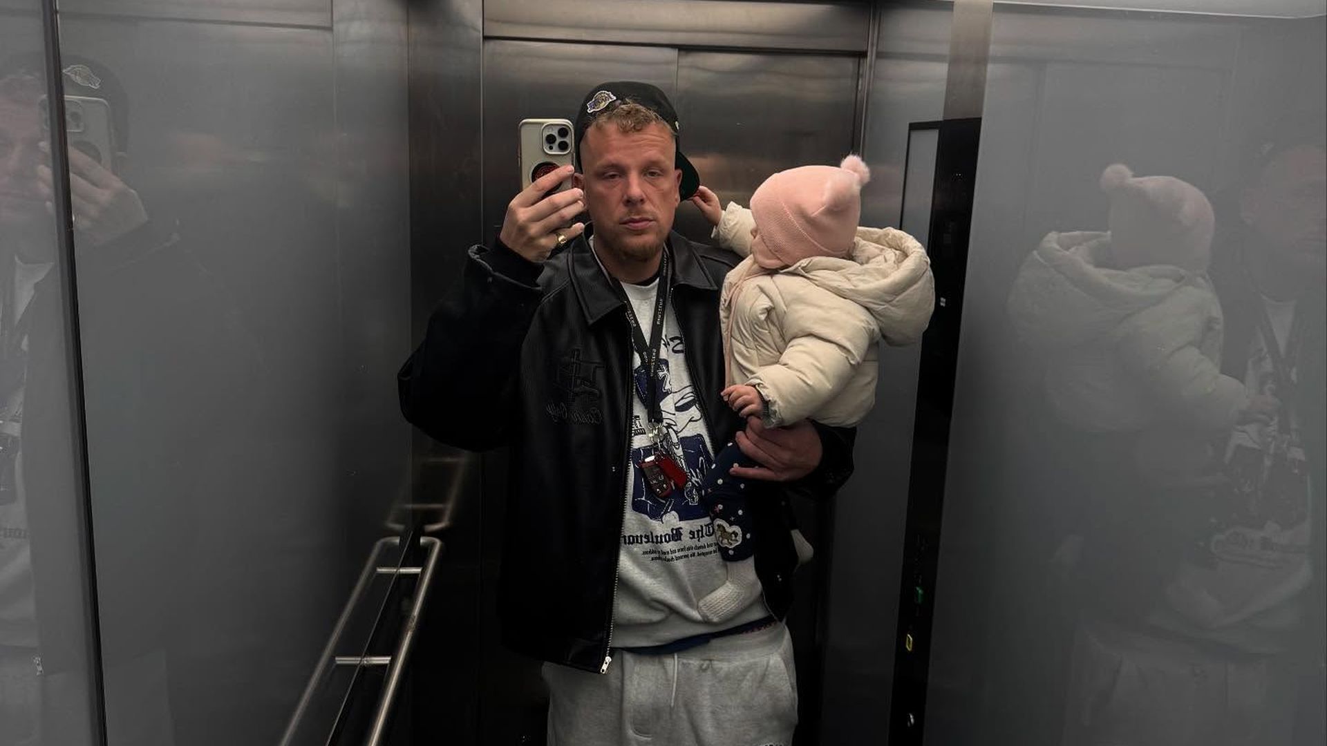 Rapper Bonez MC postet superseltenes Bild mit seinem Baby