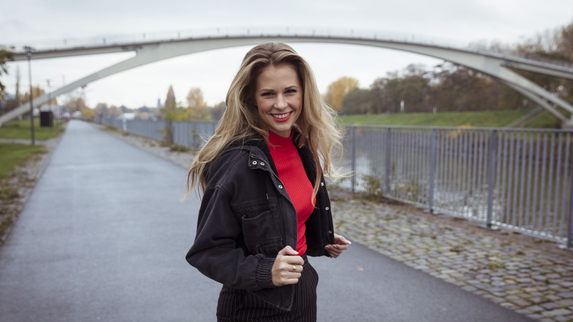 Freitag der 13.: Ist "Köln 50667"-Star Caro abergläubisch?