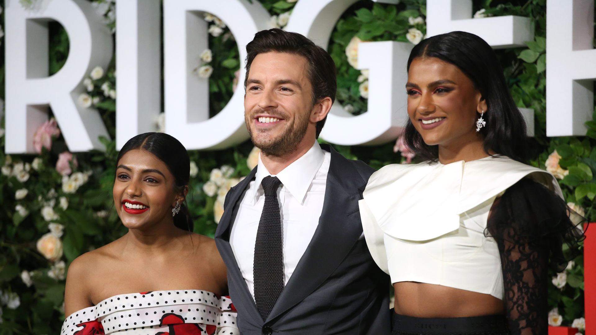 Vor "Bridgerton"-Dreh: So schlecht ging es Simone Ashley - WeltweiteSTARS