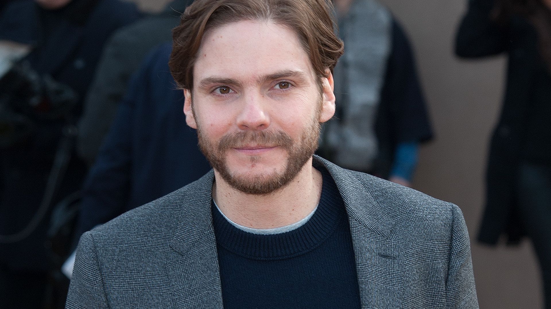 Nächste Hollywood-Rolle für Daniel Brühl geplant | Promiflash.de