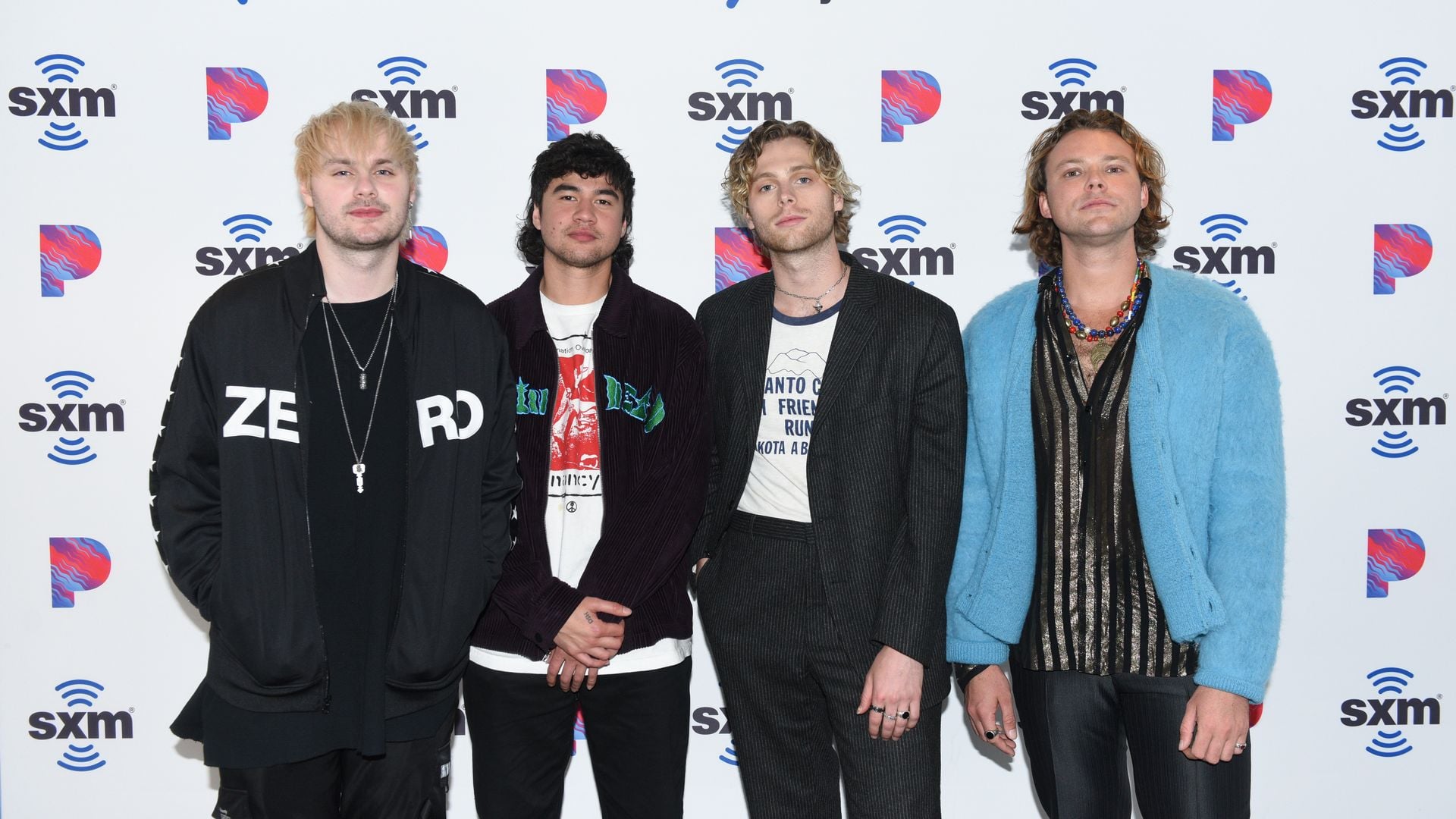 5sos Michael Clifford Stellt Sich Vor