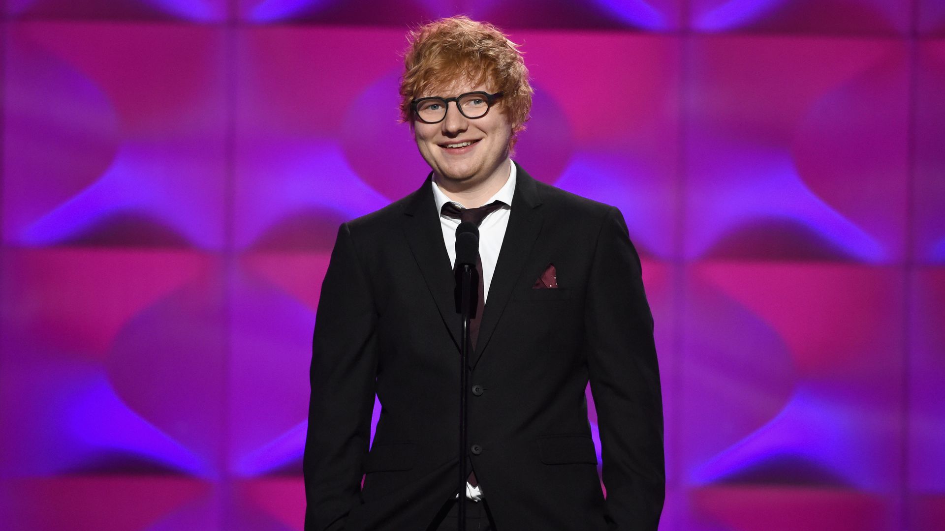 Für "Sheeranville": Ed Sheeran will weitere Häuser kaufen