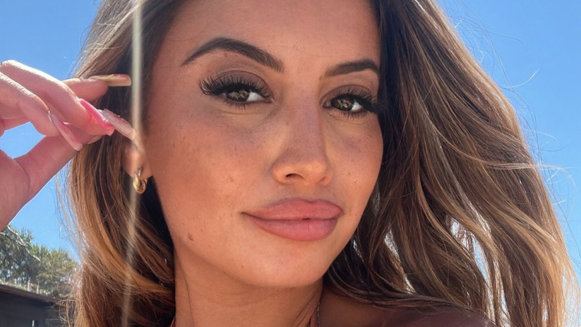 Gabriela Alves nimmt nach "schlimmstem Geburtstag" Netzpause