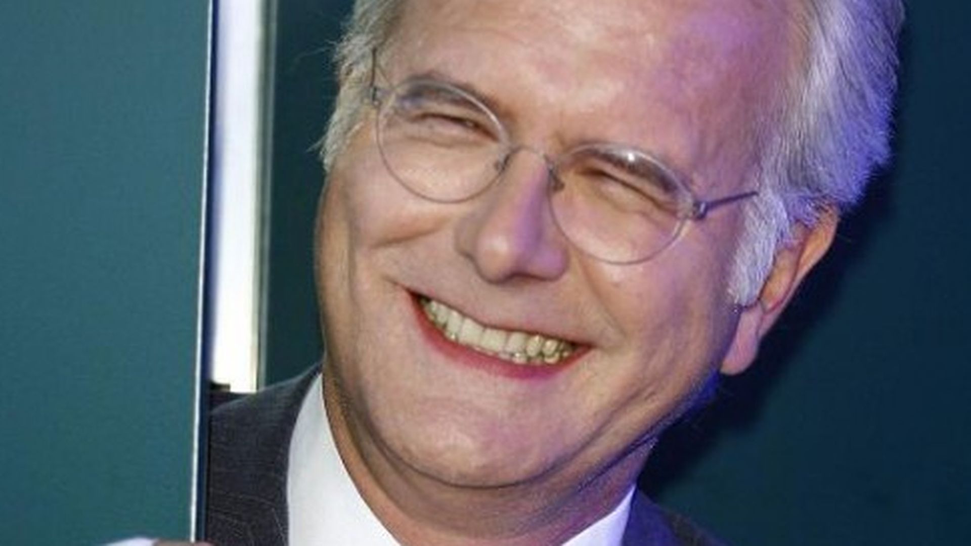 Harald Schmidt kehrt zu Sat.1 zurück! | Promiflash.de