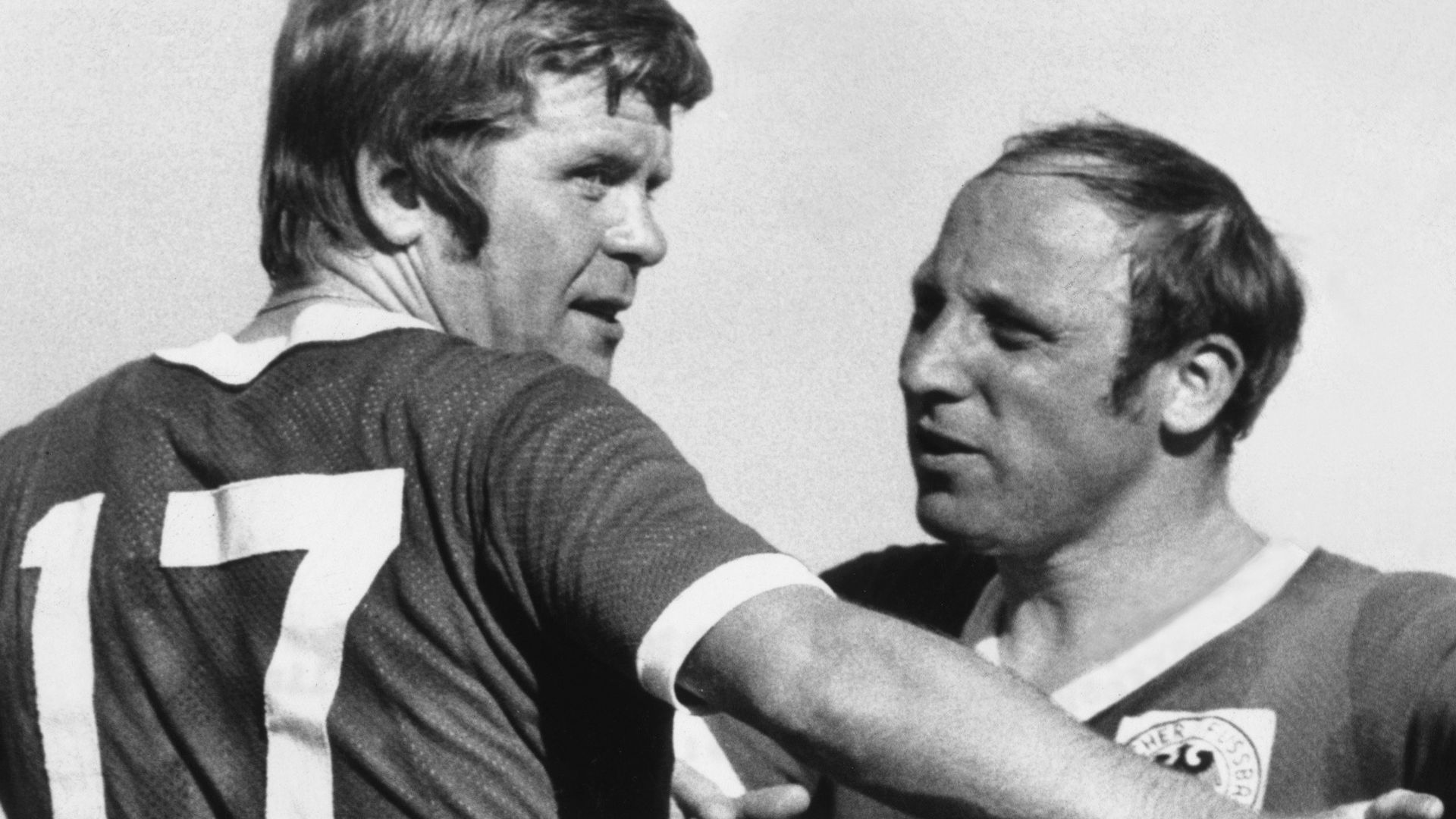 Fußball-Vize-Weltmeister Helmut Haller ist tot | Promiflash.de
