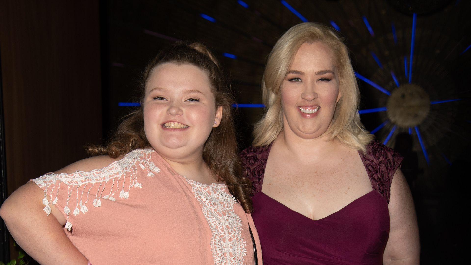 Nach Jahren: Honey Boo Boo und Mama June umarmen sich wieder