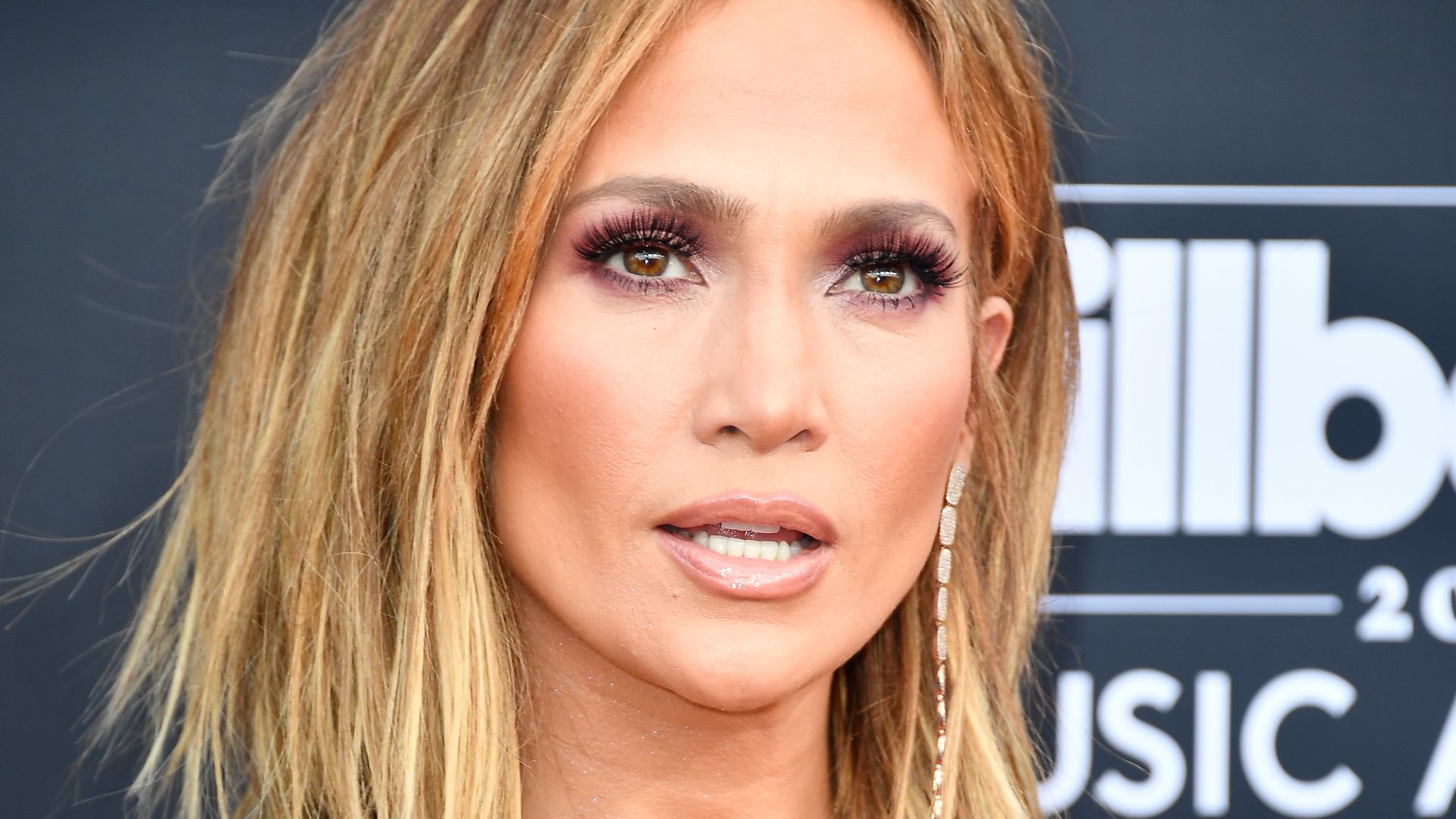 Mit fast 50 Jahren: Wie bleibt J.Lo nur so knackig & jung?