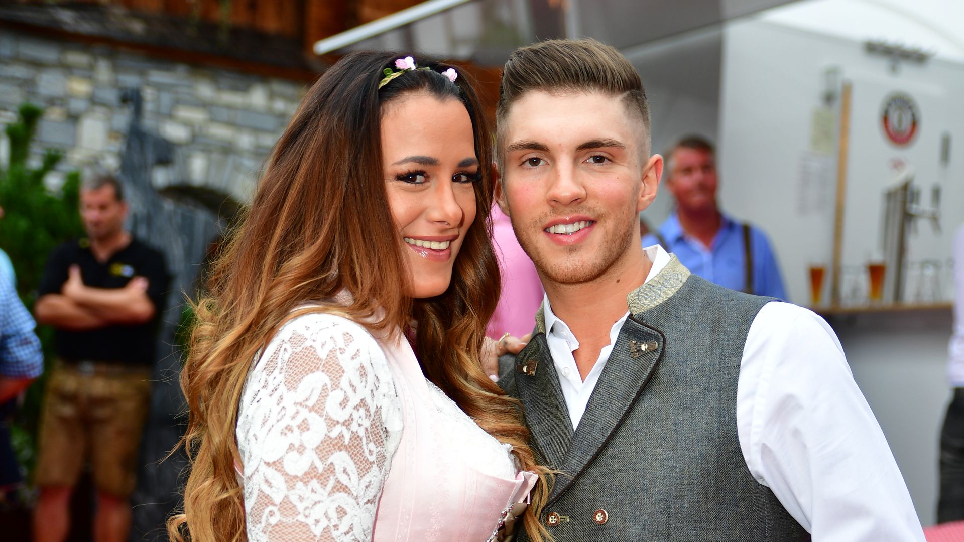 Joey Heindles Ex Justine Dippl erwartet ihr erstes Kind!