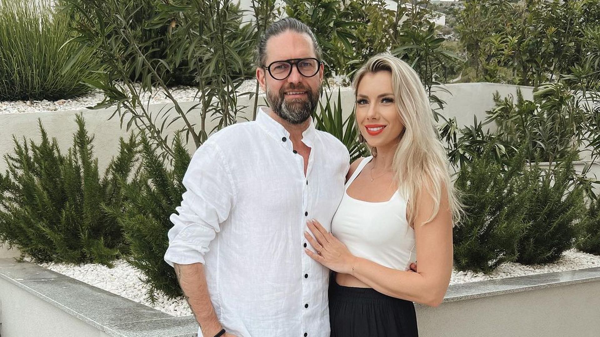 "So verliebt": Ex-Bachelor-Girl Janika Jäcke ist verlobt!