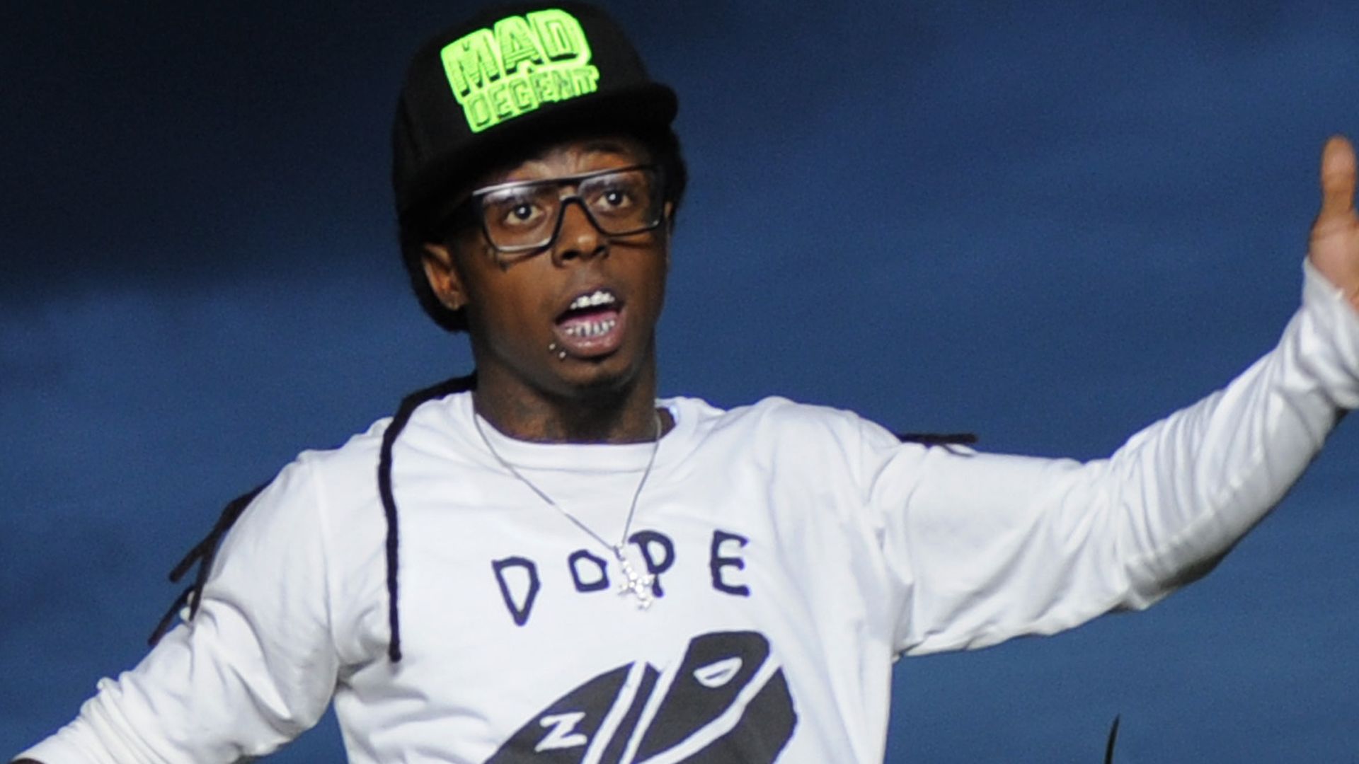 Was fehlt ihm? Jetzt spricht Lil Wayne selbst! | Promiflash.de