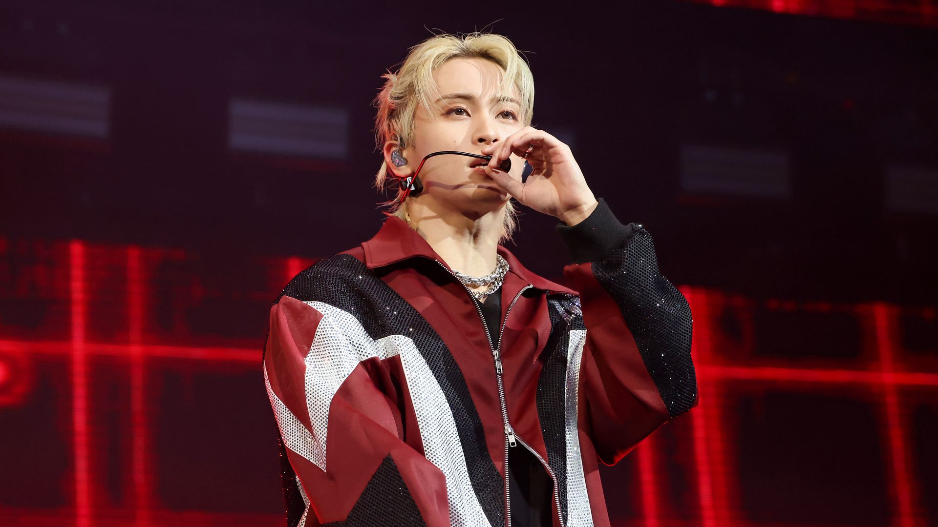 NCT-Star Mark Lee verursacht Chaos beim Doppelgänger-Contest