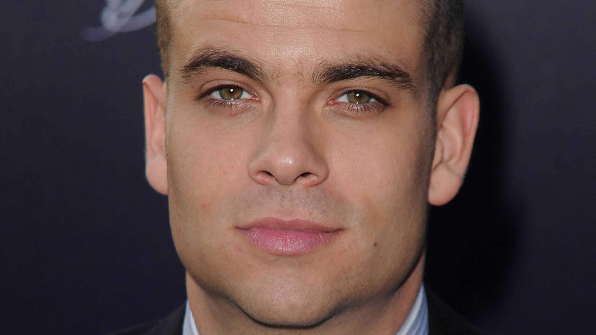 Eilmeldung Glee Star Mark Salling 35 Ist Tot Promiflash de