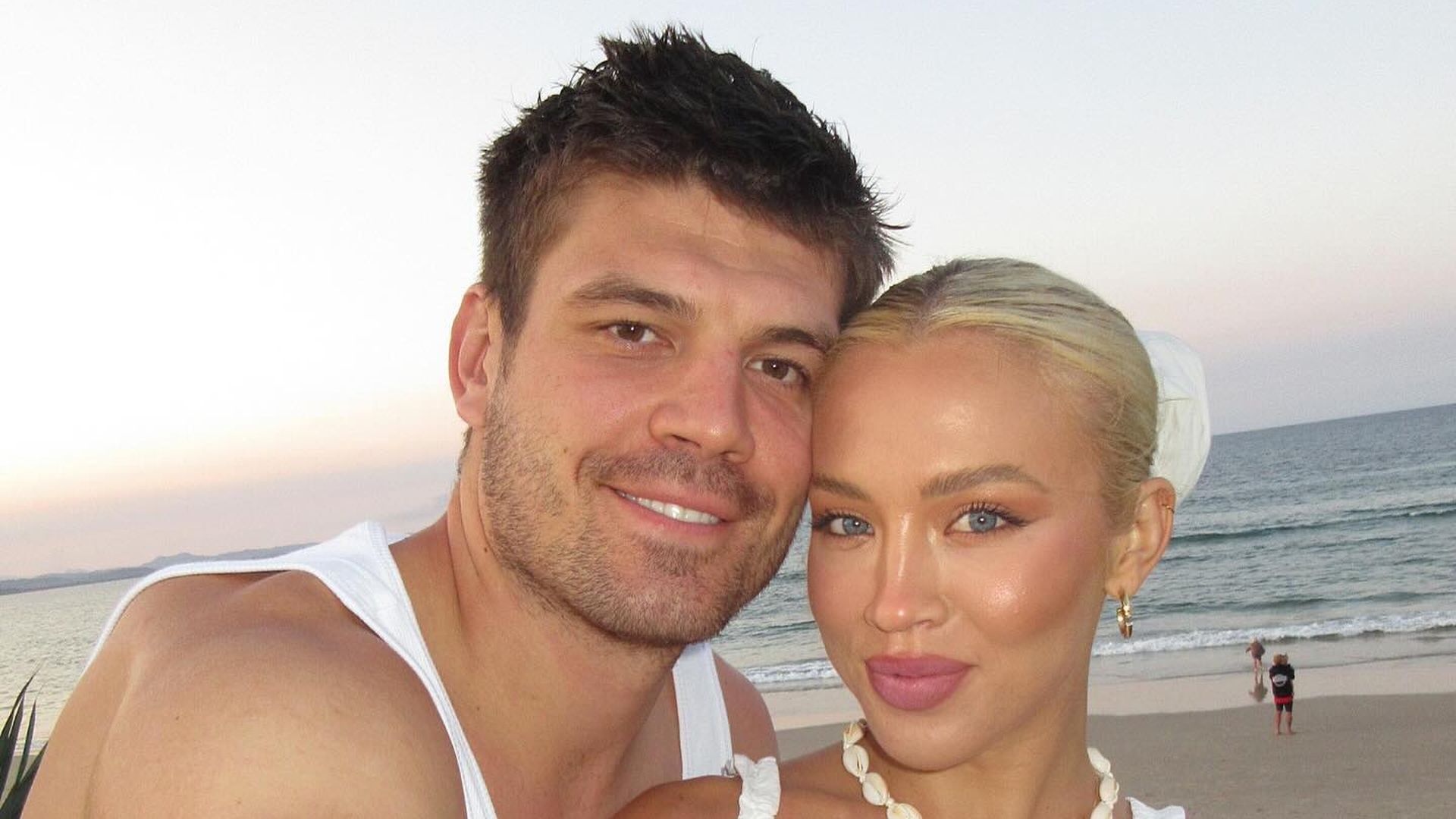 Tammy Hembrow und ihr Matt laden Hochzeitsgäste wieder aus