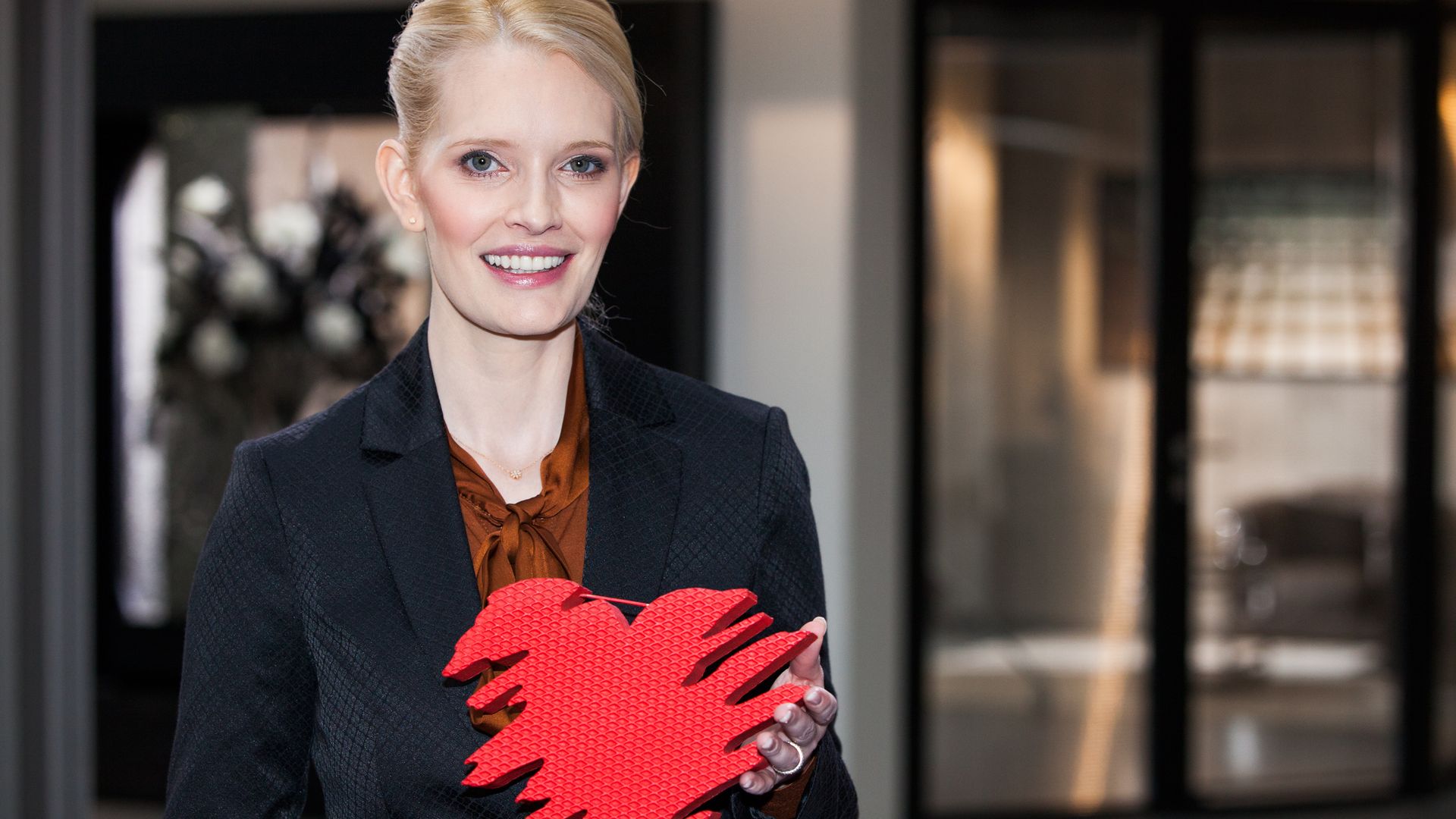 Nach TV-Comeback: Bleibt Mirja du Mont bei VL? | Promiflash.de