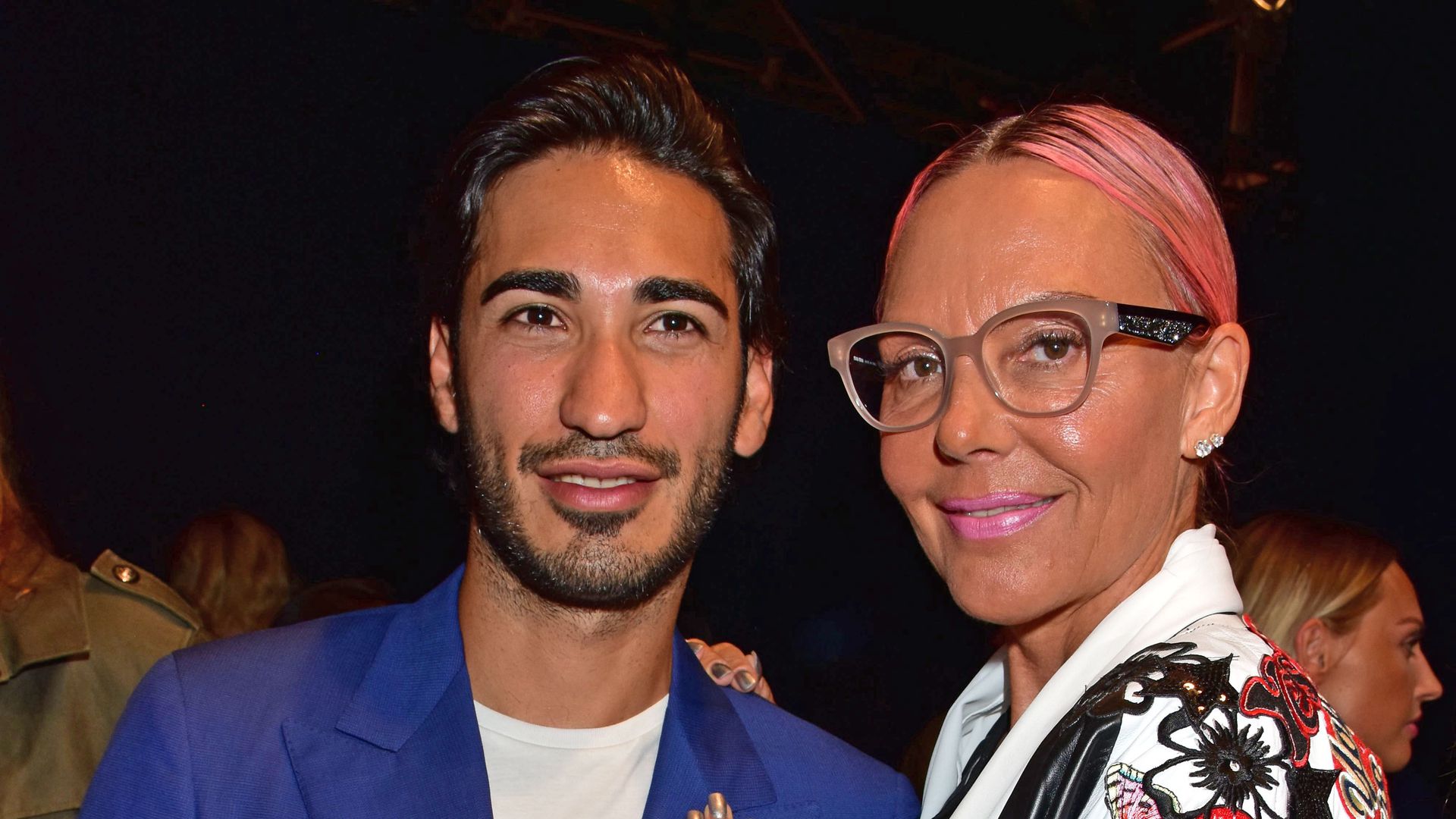 Verdächtig: Liebes-Comeback bei Natascha Ochsenknecht? | Promiflash.de