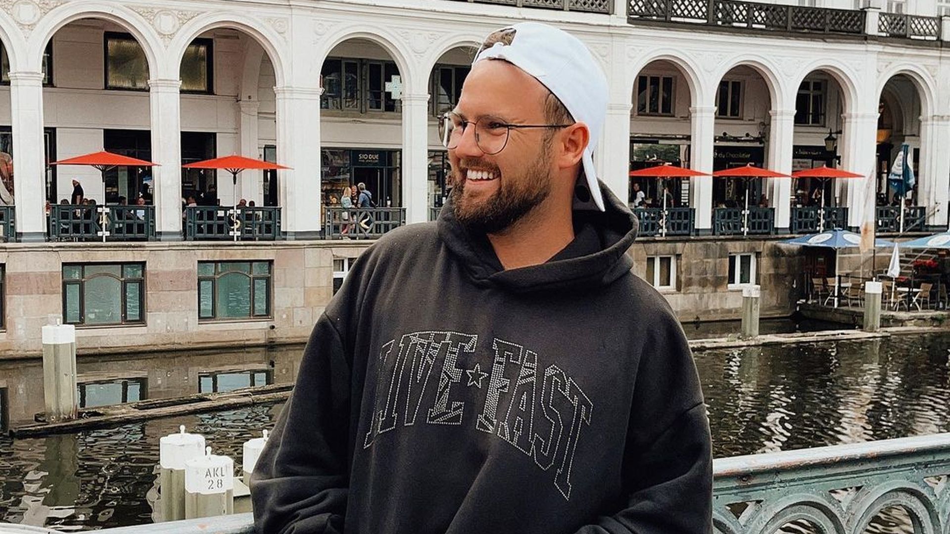 Trotz "Take Me Out"-Korb: Philip schlief nicht alleine!