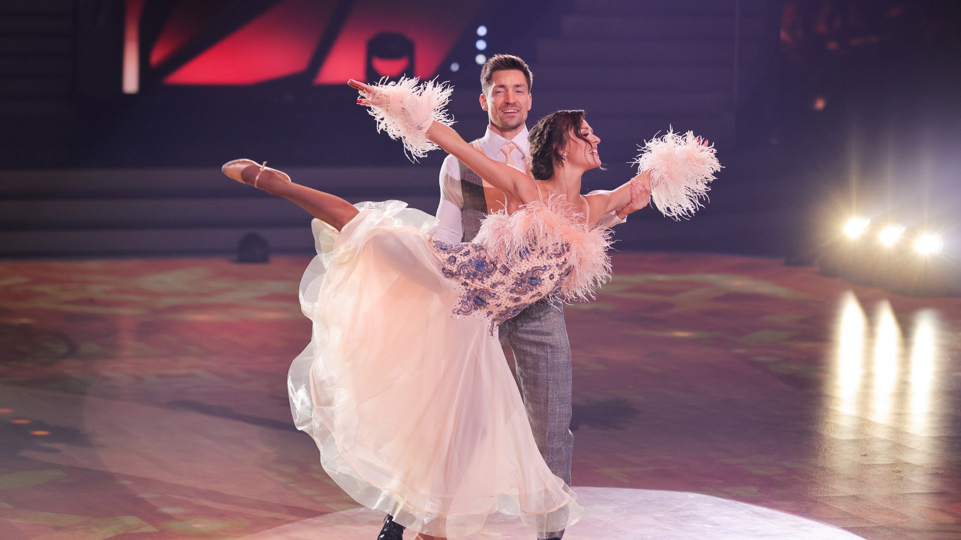 Philipp Boys Walzer: Fans verstehen das Lob der Jury nicht