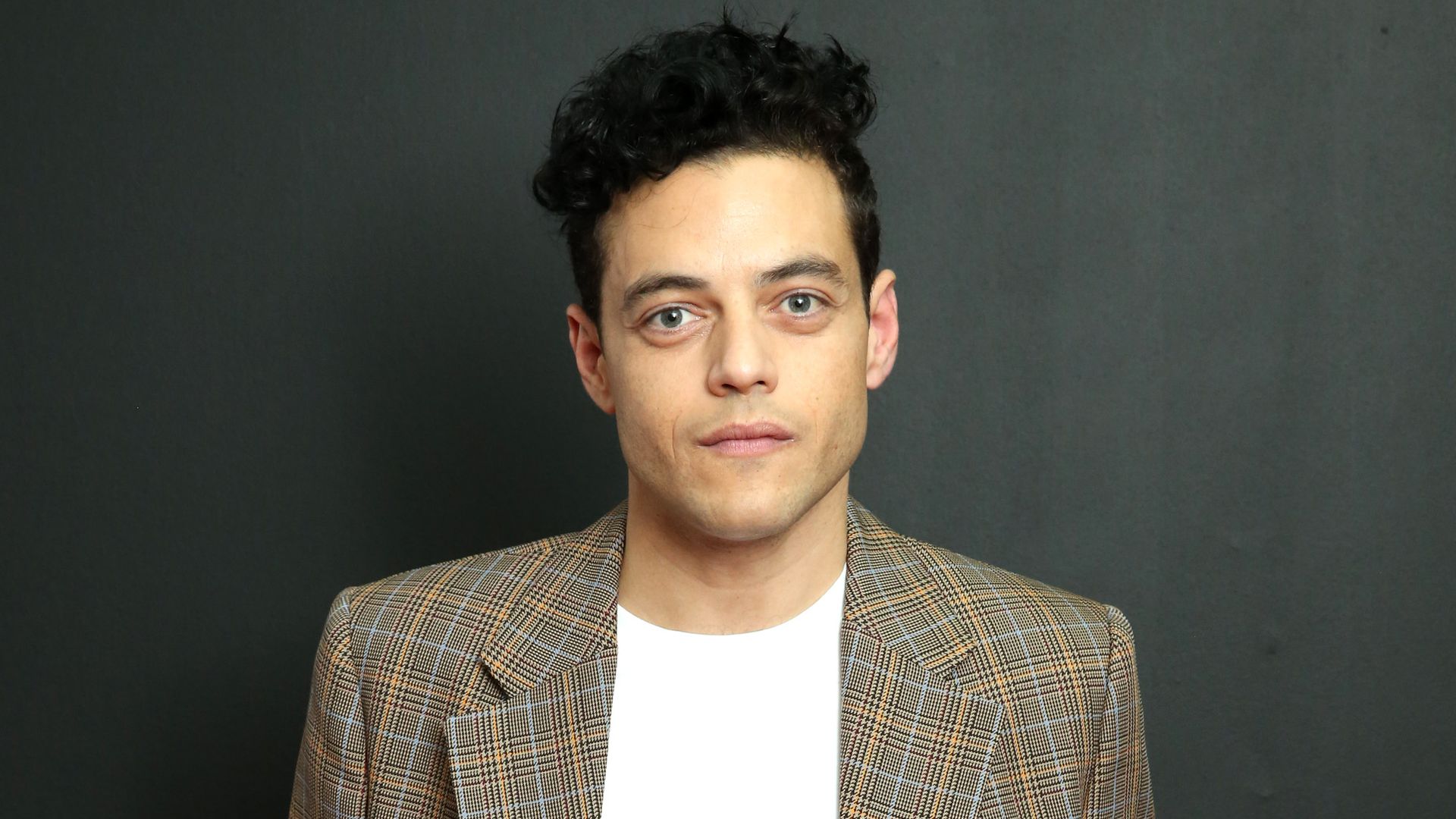 Eigentlich vergeben: Rami Malek turtelt mit einer anderen!