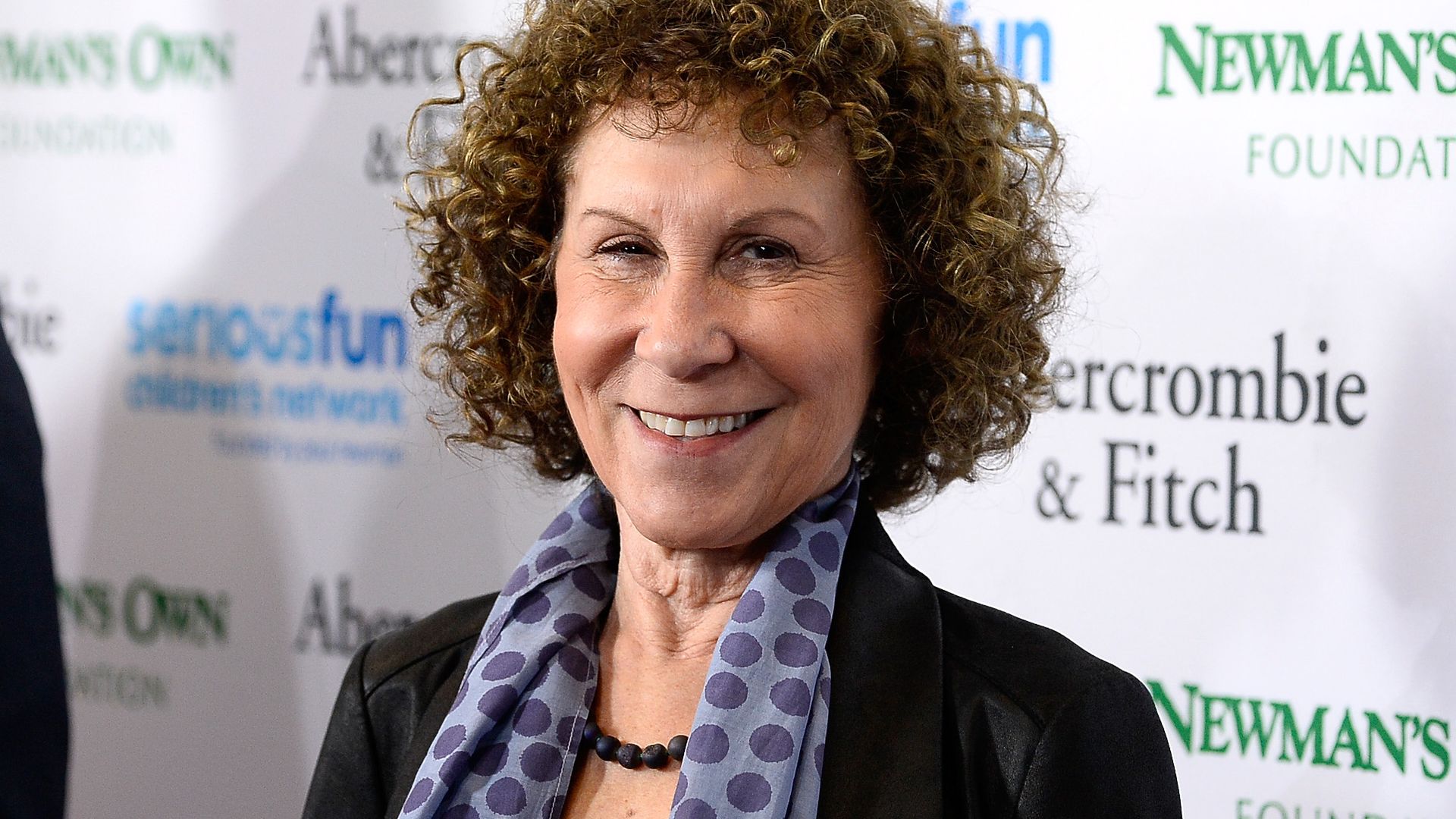 Rhea Perlman | Promiflash