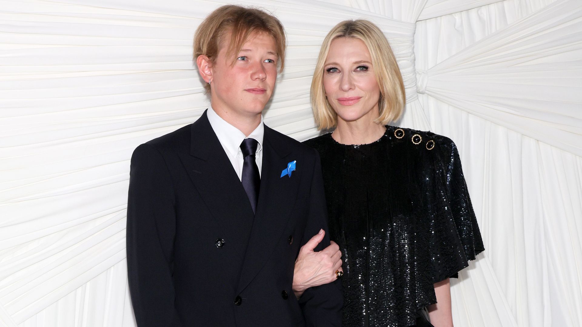 Cate Blanchett bringt Sohn Roman mit auf den roten Teppich