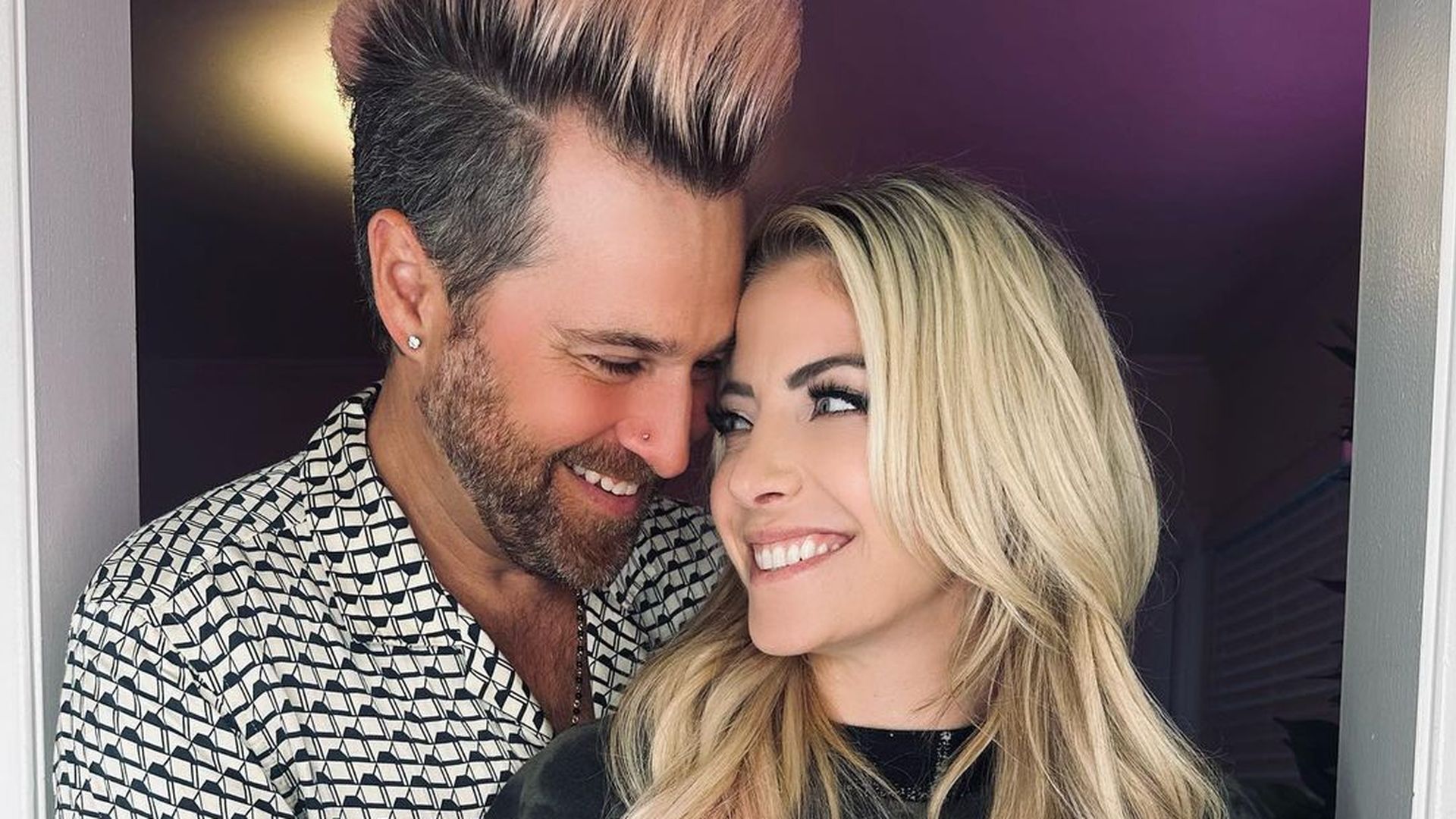 WWE-Star Alexa Bliss und ihr Ryan verraten Babygeschlecht!