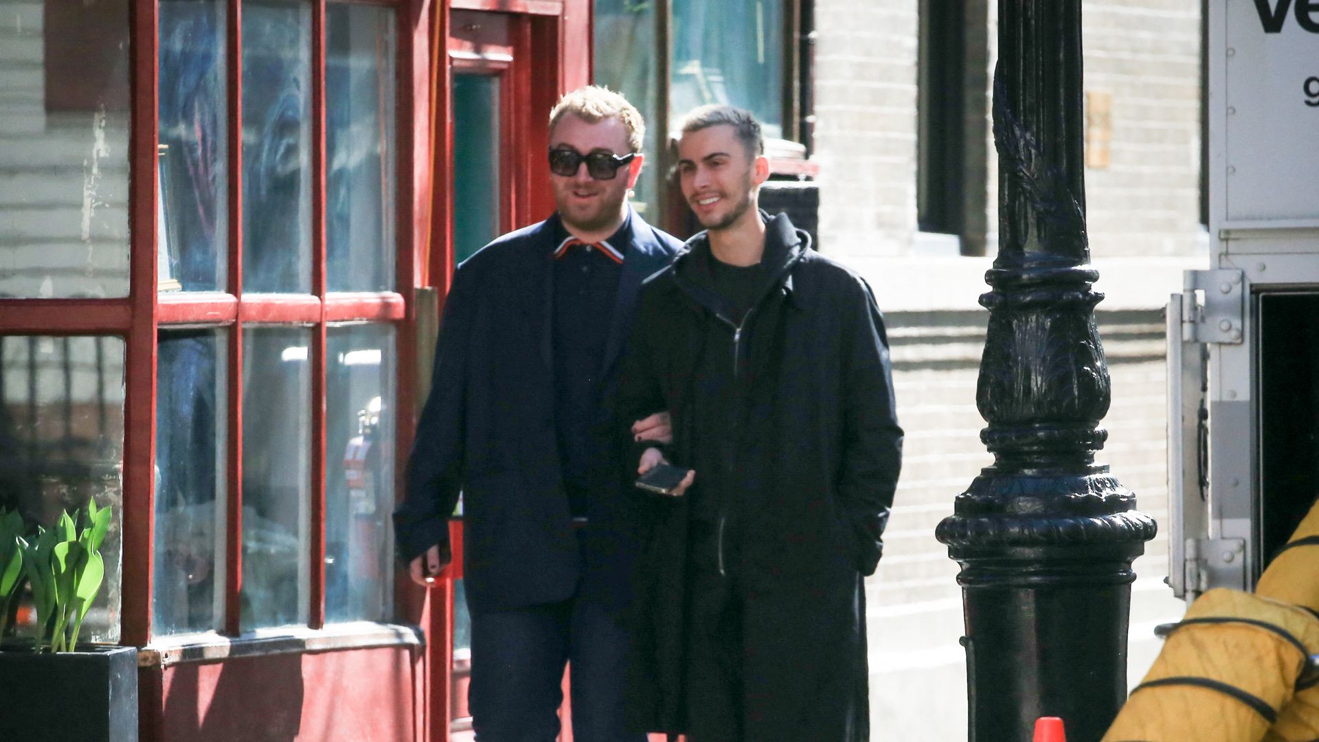 Verliebt: Sam Smith und Christian Cowan knutschen öffentlich