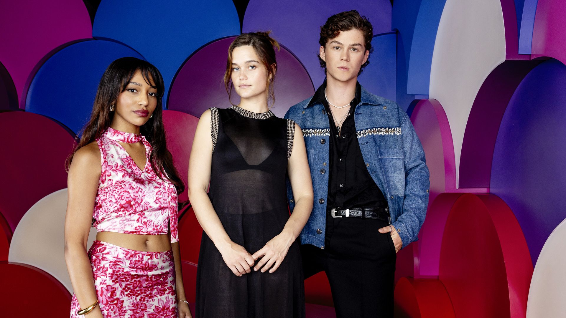 90er-Kultfilm "Eiskalte Engel" kommt als Serie zurück