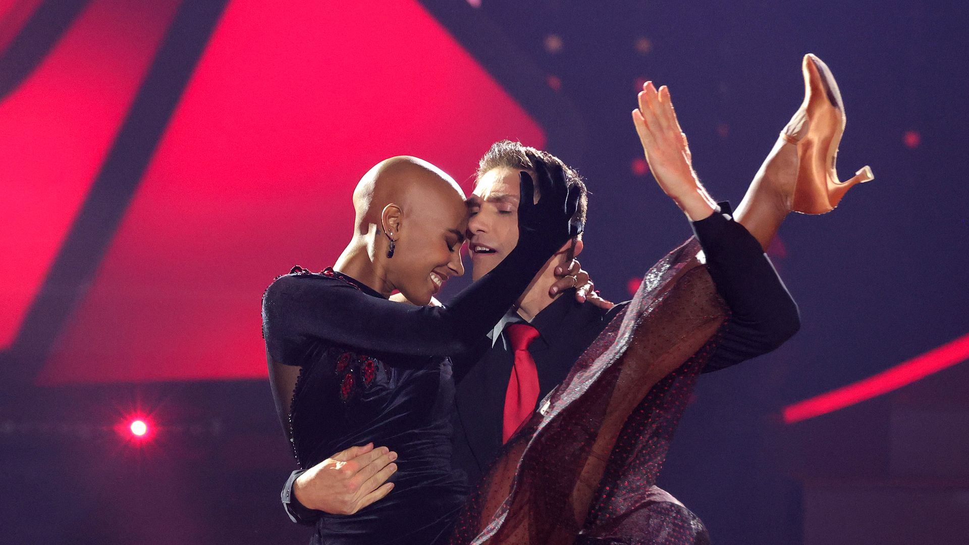 Sharon Battiste wird zur Samba-Queen – und fühlt's so richtig!