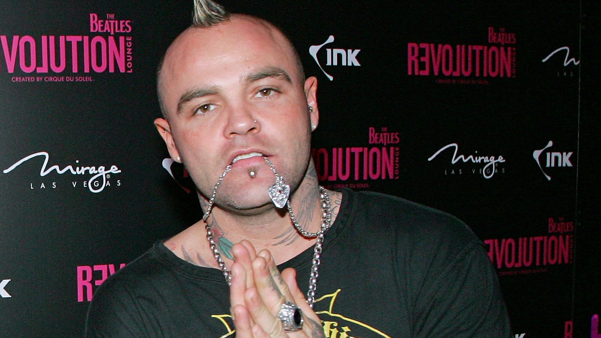 Shifty Shellshock (†49) wird mit großer Feier verabschiedet!