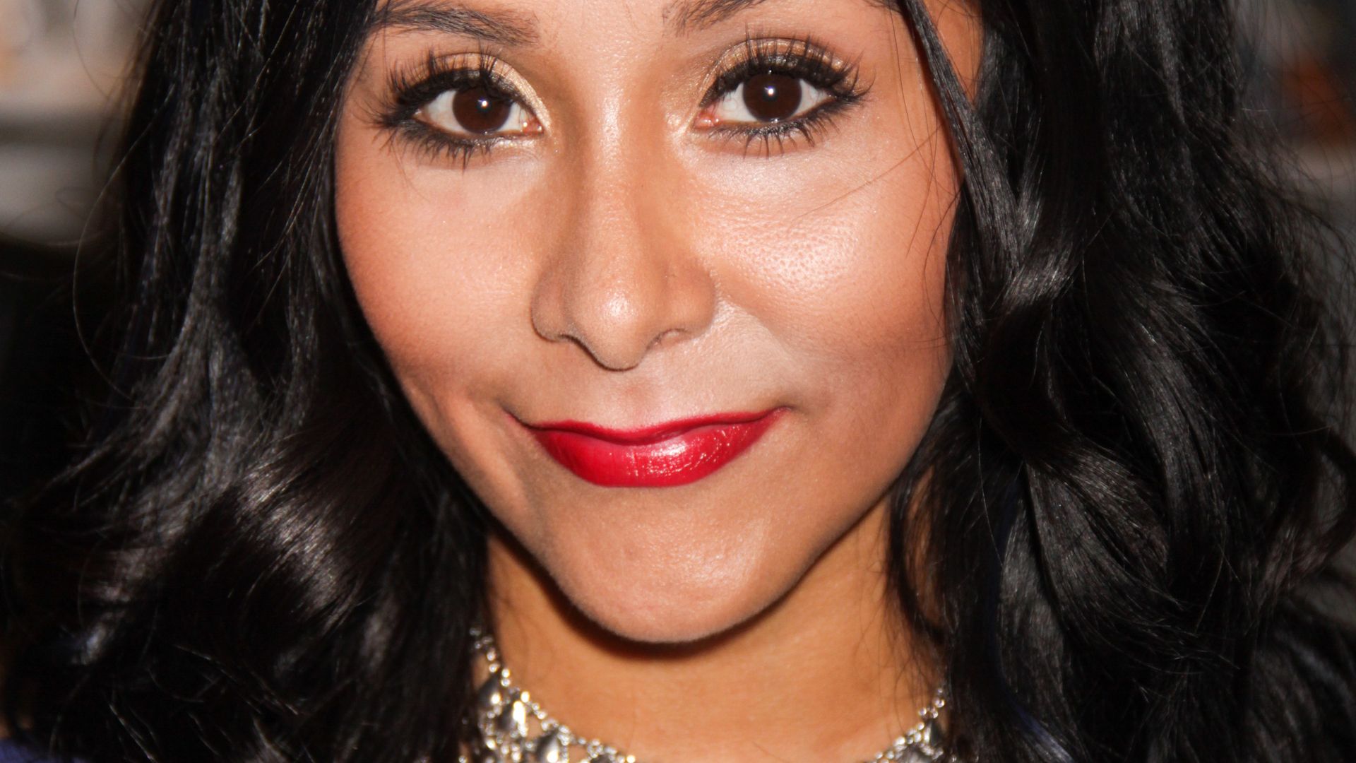 Snooki wagt es: Jetzt kommt die Lippen-OP! | Promiflash.de