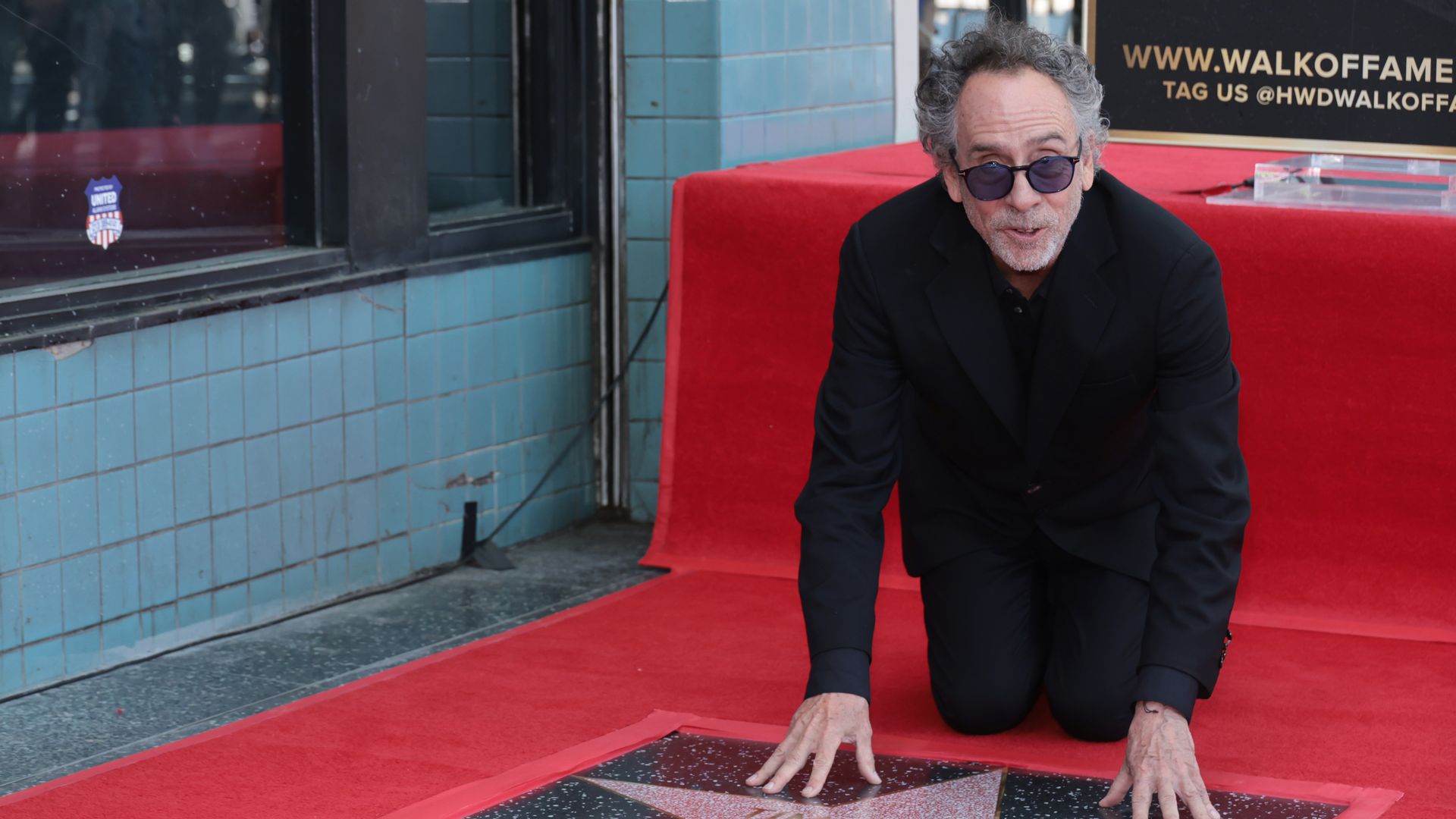 Große Ehre: Tim Burton erhält Stern auf dem Walk of Fame