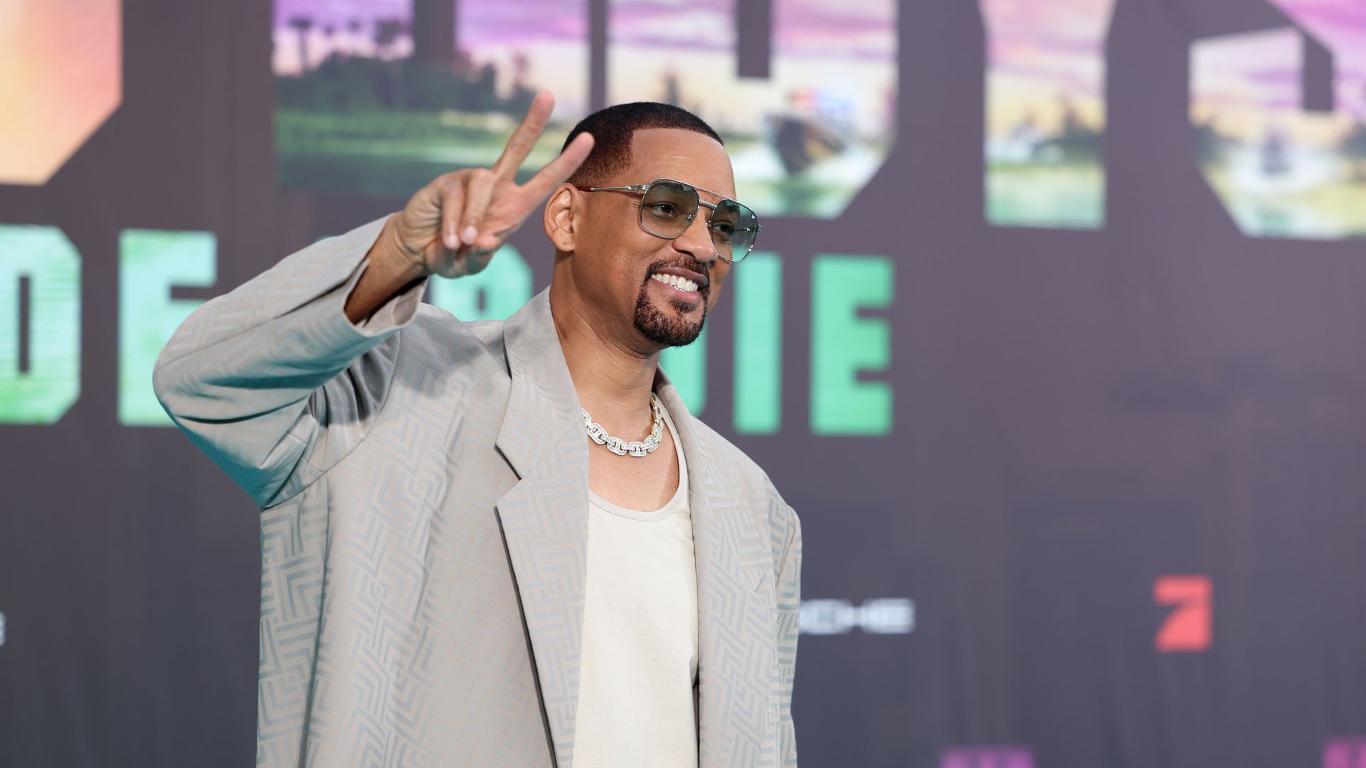 So cool posiert Will Smith während Filmpremiere in Berlin