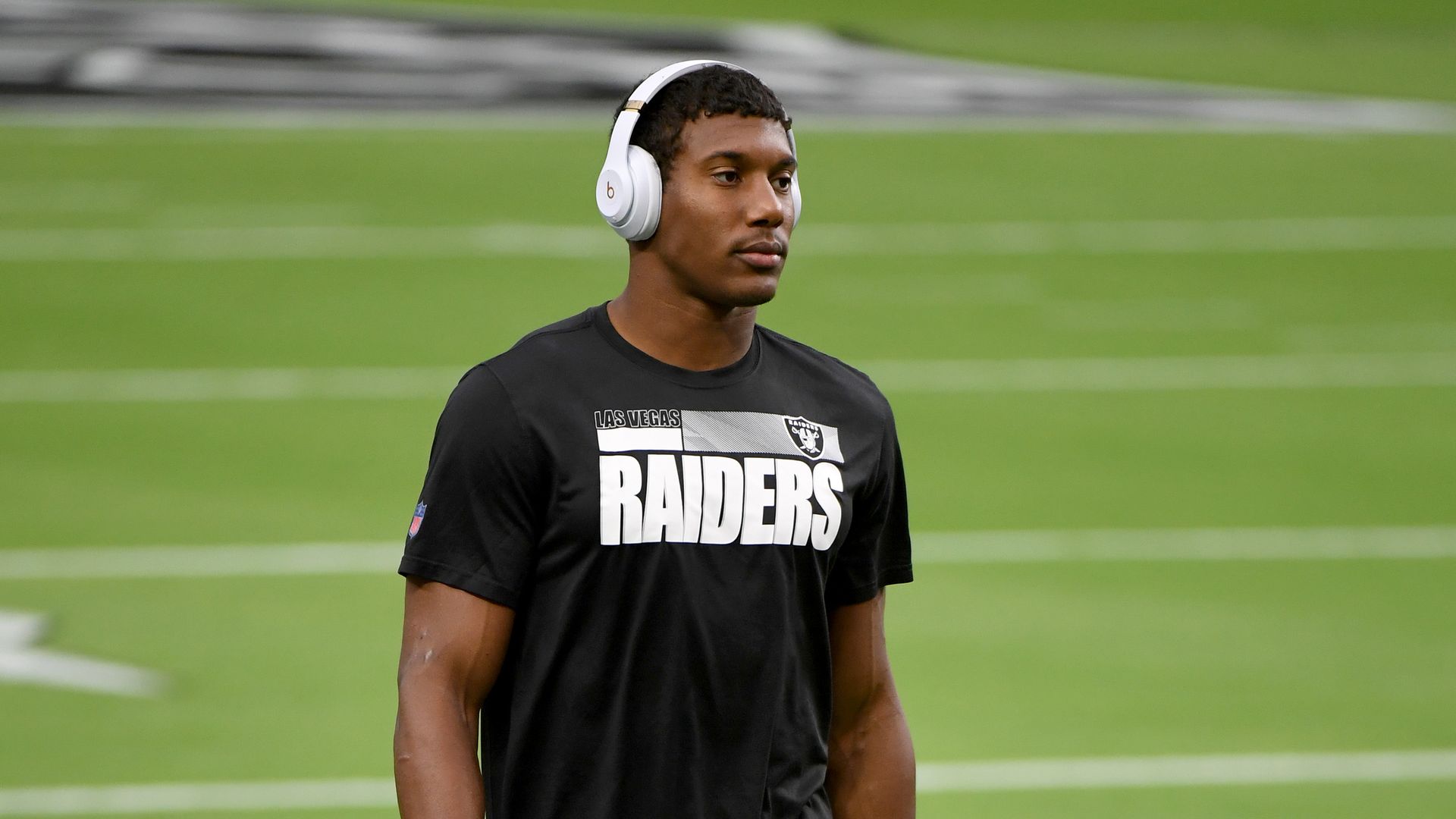 Klage gegen Zay Jones wegen häuslicher Gewalt fallengelassen