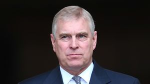 Wieder ein Paar? Prinz Andrew & Fergie feiern Hochzeitstag | Promiflash.de