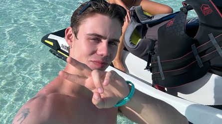 Als Tribut für Heimat: Jason Momoa hat neues Tattoo am Kopf