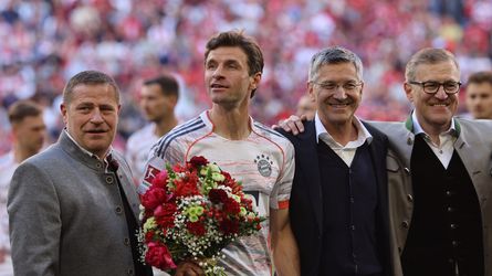 Thomas Müller feiert seinen Bayern-Abschied mit Mega-Party