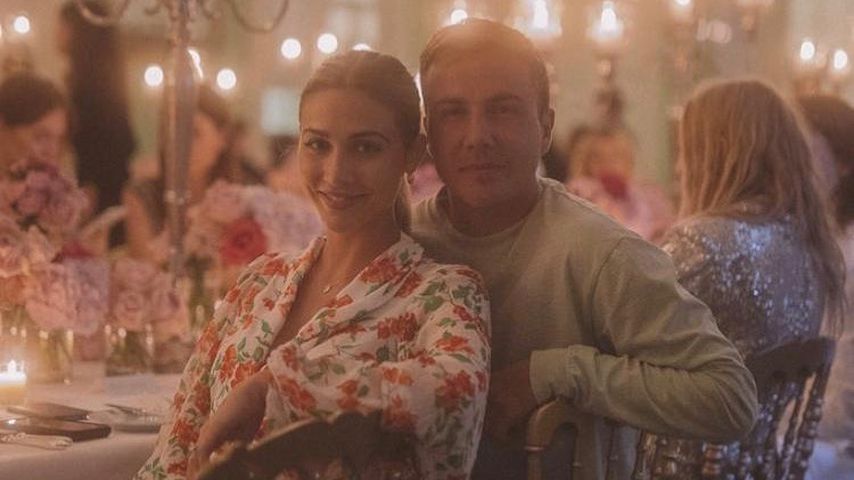 Ann-Kathrin und Mario Götze bedanken sich für Hochzeitsgrüße ...