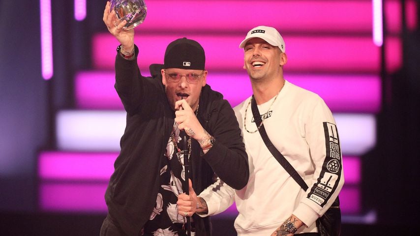 Koks & Gras: Drogen-Razzia bei Konzert von Rapper RAF Camora ...