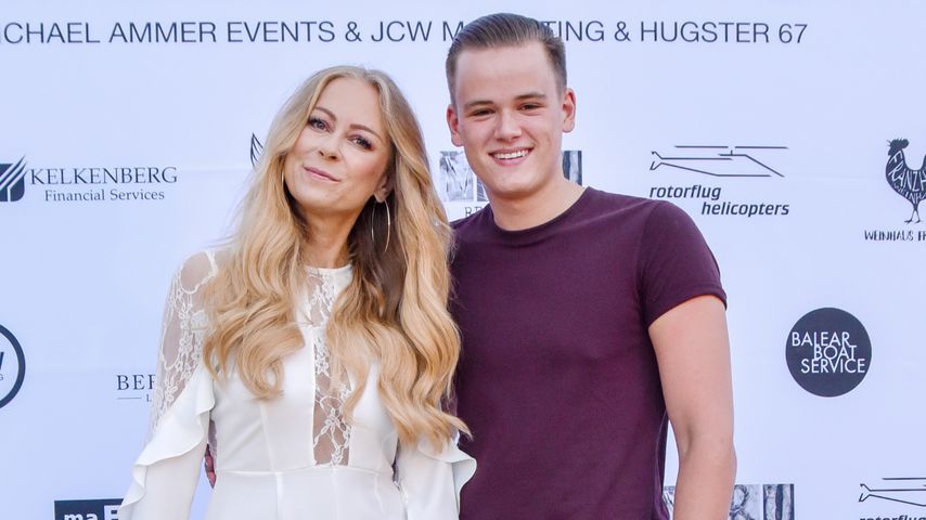 So steht Jenny Elvers' Sohn zu ihrer Alkohol-Vergangenheit! | Promiflash.de