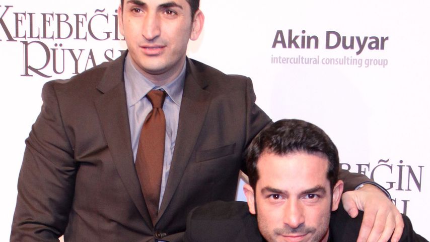 SO stellen sich die GZSZ-Stars ihre Anträge vor! | Promiflash.de